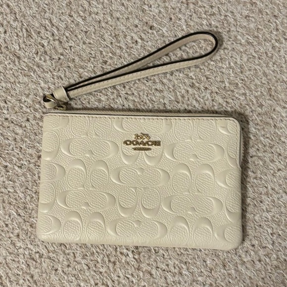 Coach | Bags | Coach Cream Wristlet | Poshmark